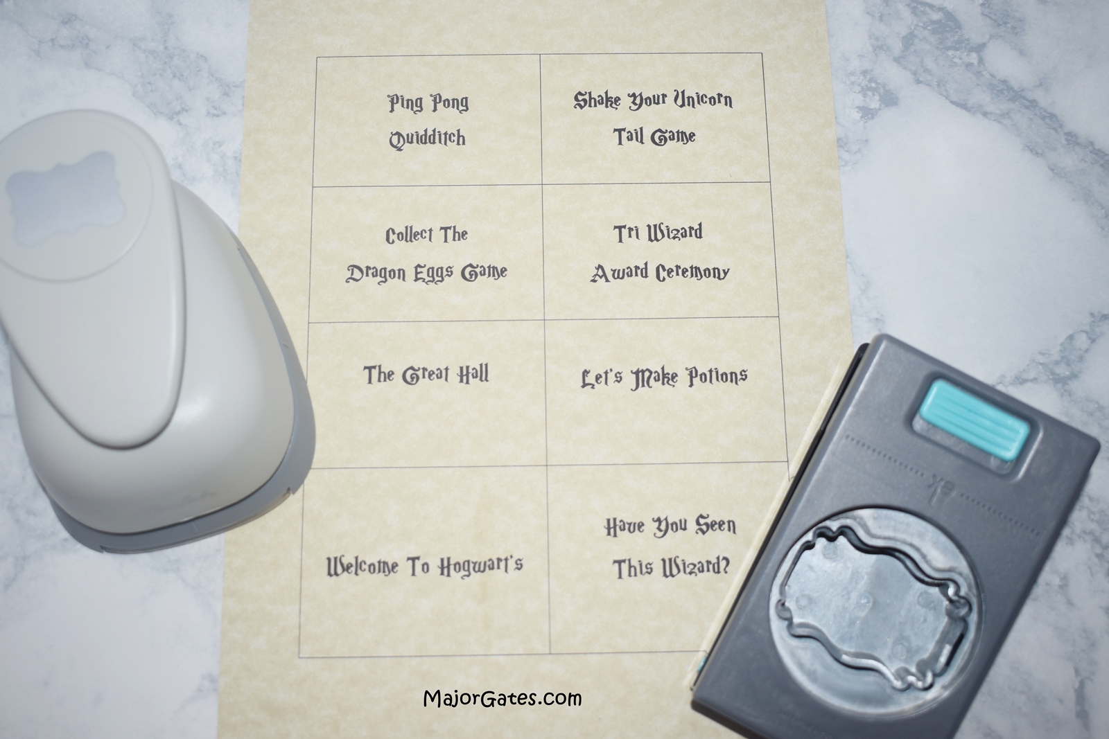 Essentials For Paper Scrapbooking · Major Gates