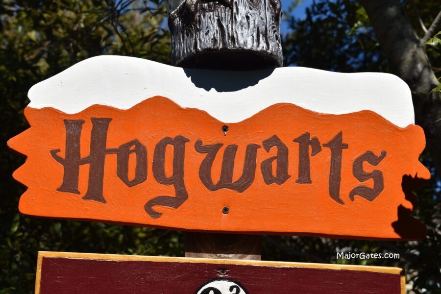 Harry Potter Directional Sign · Major Gates