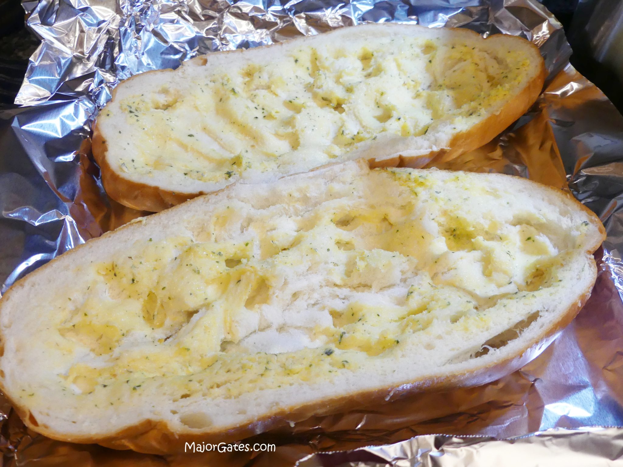 Spaghetti Stuffed Garlic Bread · Major Gates