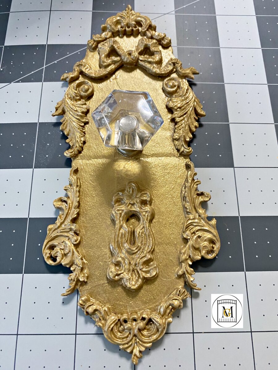 DIY Vintage Door Handle Ornaments · Major Gates