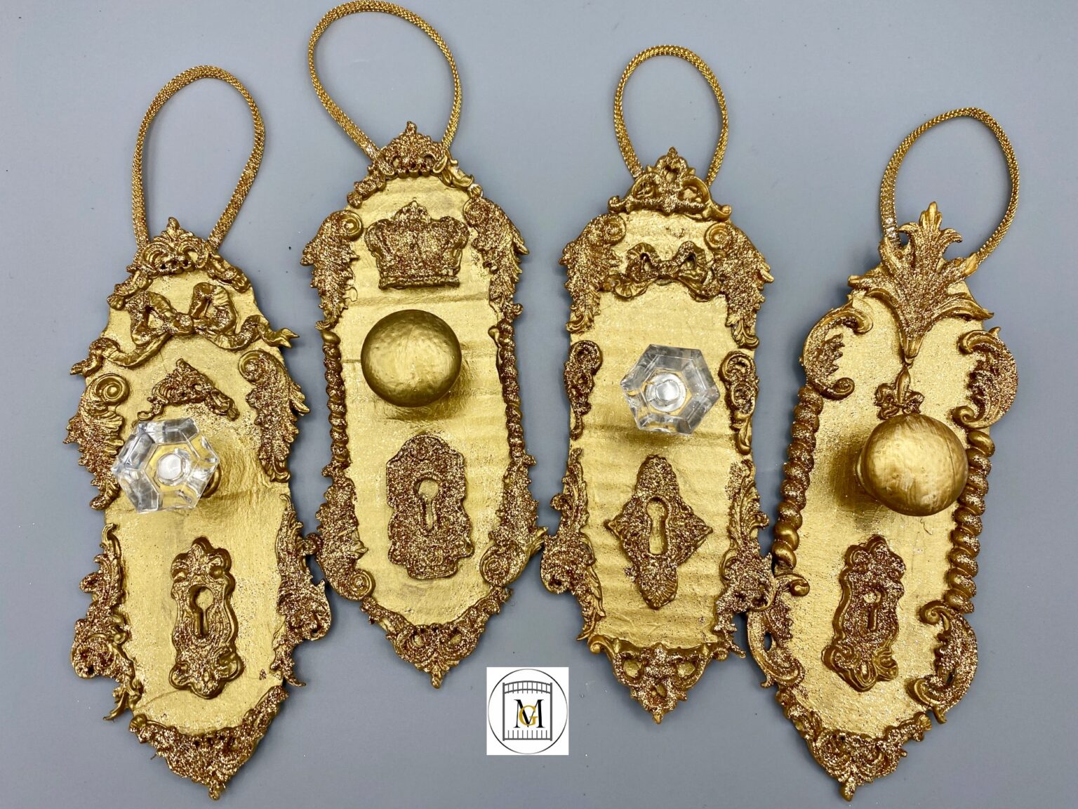 DIY Vintage Door Handle Ornaments · Major Gates