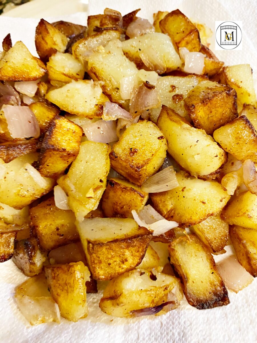 Crispy Skillet Fried Potatoes · Major Gates